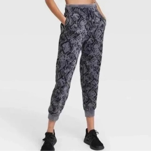 JoyLab | Pants & Jumpsuits | Joy Lab Midrise French Terry Acid Wash ...